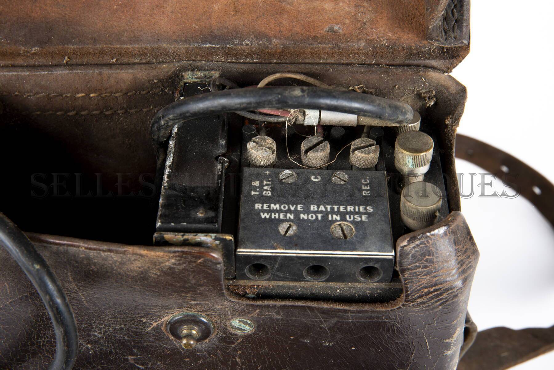 Téléphone De Campagne Ee 8 A Us Selles Military Antiques